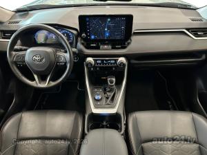 Zaļš Toyota RAV4 2023 Pērnava, ar dzinēja tilpumu 2.50 L un nobraukumu 42 tūkst. km par 36990 €, foto 9 vietnē AUTOMOTO.COM.LV