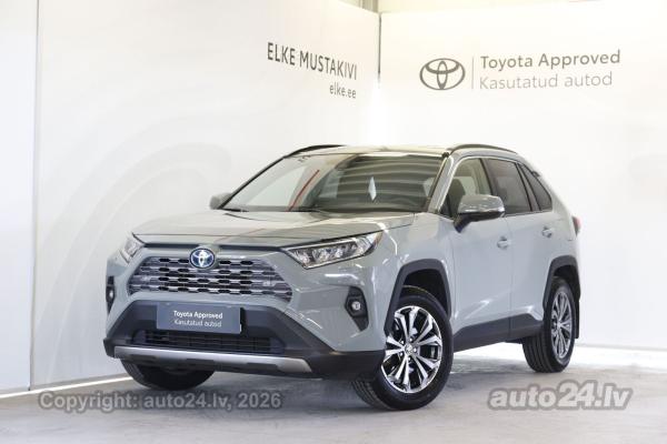 Green Toyota RAV4 2025 in Tallinn, with an engine capacity of 2.49 L and mileage of 19 thousand km for 38900 €, photo 1 on AUTOMOTO.COM.LV