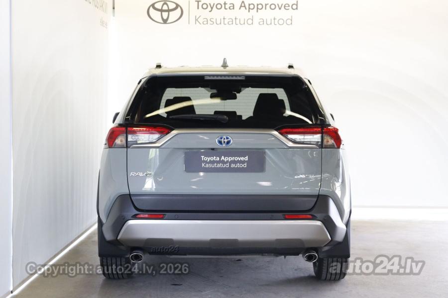 Zaļš Toyota RAV4 2025 Tallina, ar dzinēja tilpumu 2.49 L un nobraukumu 19 tūkst. km par 38900 €, foto 5 vietnē AUTOMOTO.COM.LV