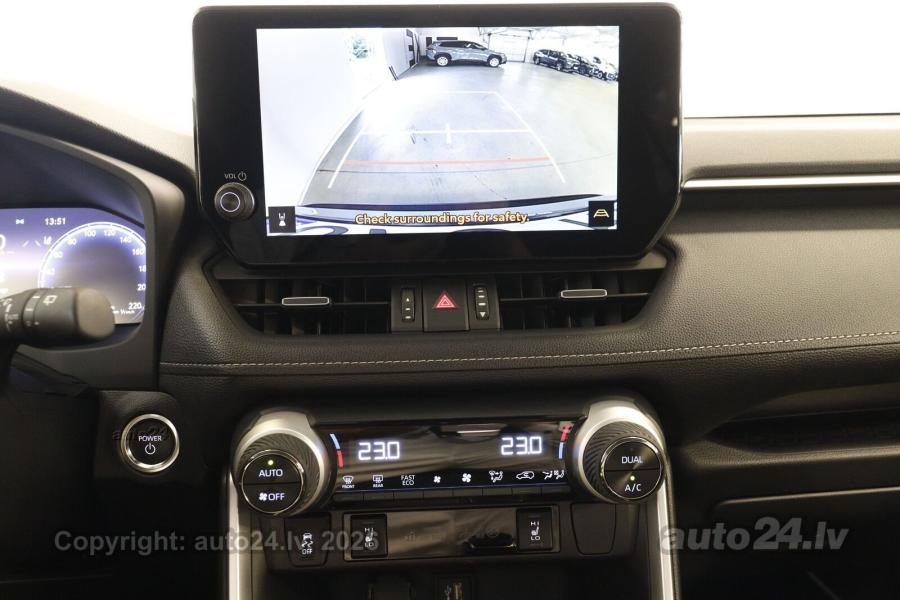 Zaļš Toyota RAV4 2025 Tallina, ar dzinēja tilpumu 2.49 L un nobraukumu 19 tūkst. km par 38900 €, foto 15 vietnē AUTOMOTO.COM.LV