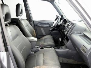 Grey Toyota RAV4 1996 in Tallinn, with an engine capacity of 2.00 L and mileage of 464 thousand km for 1499 €, photo 7 on AUTOMOTO.COM.LV