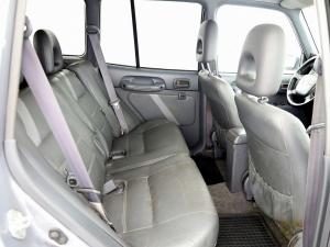 Grey Toyota RAV4 1996 in Tallinn, with an engine capacity of 2.00 L and mileage of 464 thousand km for 1499 €, photo 15 on AUTOMOTO.COM.LV