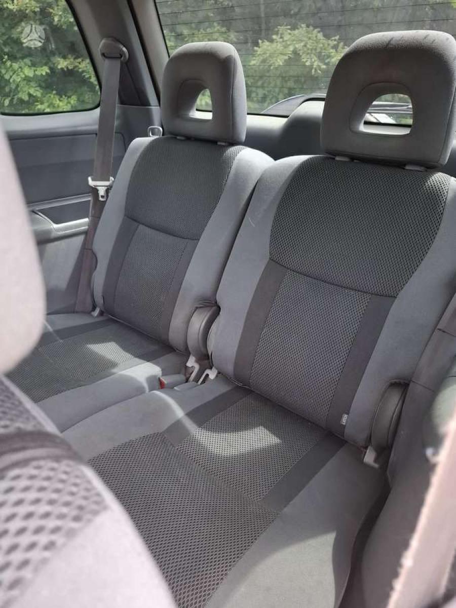 Pelēks Toyota RAV4 2002 Kauņa, ar dzinēja tilpumu 2.00 L un nobraukumu 200 tūkst. km par 2500 €, foto 13 vietnē AUTOMOTO.COM.LV