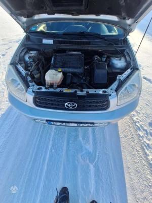 Pelēks Toyota RAV4 2003 Šilutė, ar dzinēja tilpumu 2.00 L un nobraukumu 344 tūkst. km par 2400 €, foto 10 vietnē AUTOMOTO.COM.LV