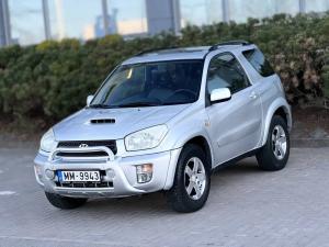 Grey Toyota RAV4 2003 in Riga, with an engine capacity of 2.00 L and mileage of 171 thousand km for 2990 €, photo  on AUTOMOTO.COM.LV