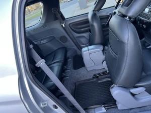 Grey Toyota RAV4 2003 in Riga, with an engine capacity of 2.00 L and mileage of 171 thousand km for 2990 €, photo 22 on AUTOMOTO.COM.LV