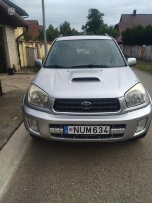 Pelēks Toyota RAV4 2003 Druskininkai, ar dzinēja tilpumu 2.00 L un nobraukumu 347 tūkst. km par 3350 €, foto  vietnē AUTOMOTO.COM.LV