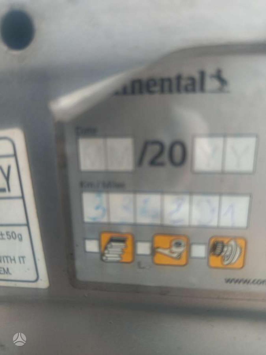 Pelēks Toyota RAV4 2003 Druskininkai, ar dzinēja tilpumu 2.00 L un nobraukumu 347 tūkst. km par 3350 €, foto 13 vietnē AUTOMOTO.COM.LV