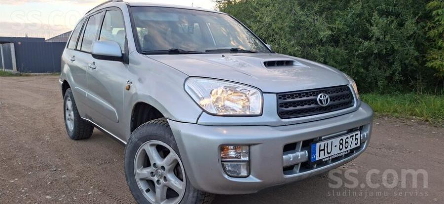 Pelēks Toyota RAV4 2003 Daugavpils, ar dzinēja tilpumu 2.00 L un nobraukumu 0 tūkst. km par 1450 €, foto 5 vietnē AUTOMOTO.COM.LV