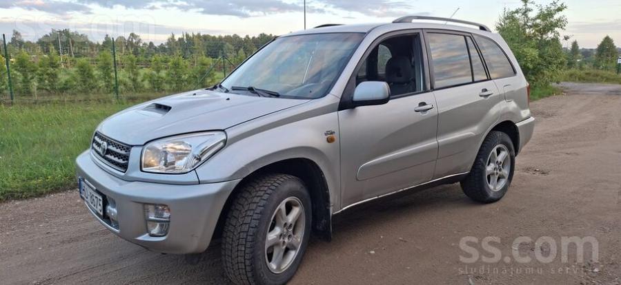 Pelēks Toyota RAV4 2003 Daugavpils, ar dzinēja tilpumu 2.00 L un nobraukumu 0 tūkst. km par 1450 €, foto 6 vietnē AUTOMOTO.COM.LV