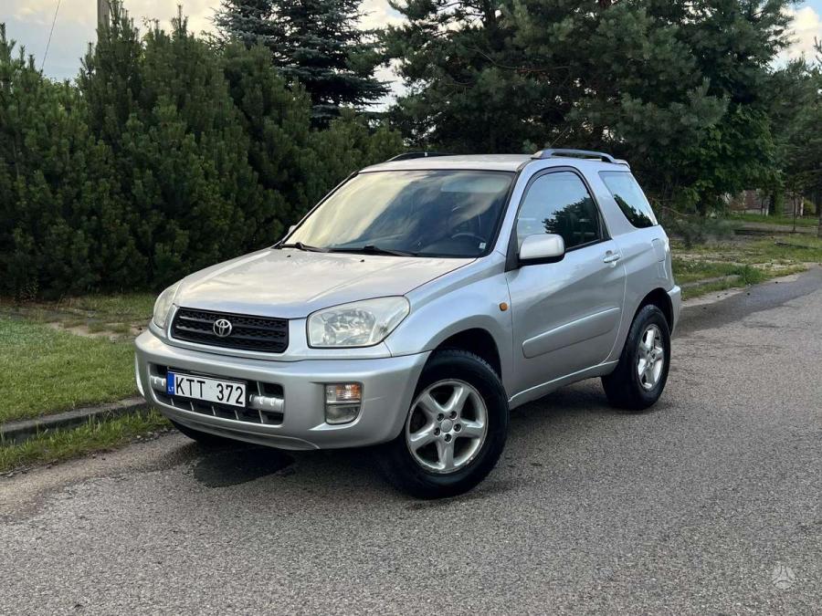Серый Тойота РАВ 4 2003 в Вильнюс, объемом двигателя 2.00 л и пробегом 350 тыс. км за 2050 €, фото 3 на AUTOMOTO.COM.LV