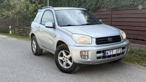 Pelēks Toyota RAV4 2003 Viļņa, ar dzinēja tilpumu 2.00 L un nobraukumu 180 tūkst. km par 2100 €, foto 8 vietnē AUTOMOTO.COM.LV