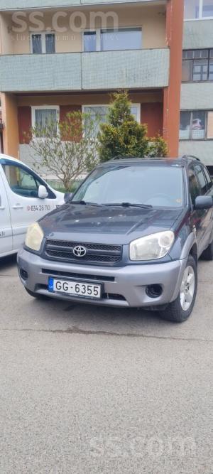 Grey Toyota RAV4 2004 in Liepaja, with an engine capacity of 2.00 L and mileage of 0 thousand km for 2200 €, photo  on AUTOMOTO.COM.LV