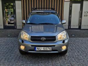 Grey Toyota RAV4 2004 in Riga, with an engine capacity of 2.00 L and mileage of 184 thousand km for 3990 €, photo 13 on AUTOMOTO.COM.LV