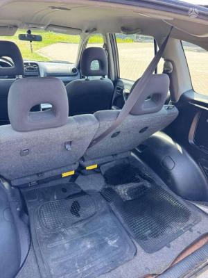 Pelēks Toyota RAV4 2004 Kauņa, ar dzinēja tilpumu 0.00 L un nobraukumu 266 tūkst. km par 3200 €, foto 13 vietnē AUTOMOTO.COM.LV