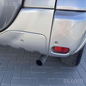 Grey Toyota RAV4 2004 in Telschi, with an engine capacity of 2.00 L and mileage of 281 thousand km for 3990 €, photo 17 on AUTOMOTO.COM.LV