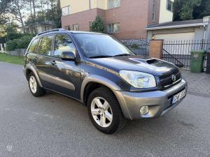 Pelēks Toyota RAV4 2004 Viļņa, ar dzinēja tilpumu 2.00 L un nobraukumu 280 tūkst. km par 2500 €, foto 6 vietnē AUTOMOTO.COM.LV