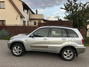 Pelēks Toyota RAV4 2004 Viļņa, ar dzinēja tilpumu 2.00 L un nobraukumu 253 tūkst. km par 1900 €, foto 9 vietnē AUTOMOTO.COM.LV