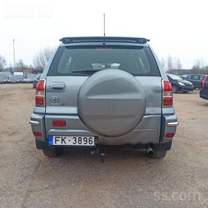Pelēks Toyota RAV4 2005 Daugavpils, ar dzinēja tilpumu 2.00 L un nobraukumu 0 tūkst. km par 3450 €, foto 6 vietnē AUTOMOTO.COM.LV