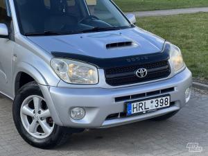 Pelēks Toyota RAV4 2005 Kaišiadorys, ar dzinēja tilpumu 2.00 L un nobraukumu 330 tūkst. km par 2200 €, foto 3 vietnē AUTOMOTO.COM.LV