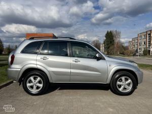 Pelēks Toyota RAV4 2005 Kaišiadorys, ar dzinēja tilpumu 2.00 L un nobraukumu 330 tūkst. km par 2200 €, foto 10 vietnē AUTOMOTO.COM.LV