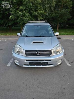 Grey Toyota RAV4 2005 in Marijampole, with an engine capacity of 2.00 L and mileage of 224 thousand km for 3599 €, photo 19 on AUTOMOTO.COM.LV
