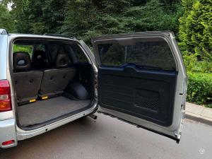 Grey Toyota RAV4 2005 in Vilnius, with an engine capacity of 2.00 L and mileage of 200 thousand km for 2999 €, photo 11 on AUTOMOTO.COM.LV