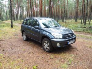 Pelēks Toyota RAV4 2005 Rīga, ar dzinēja tilpumu 2.00 L un nobraukumu 269 tūkst. km par 3250 €, foto 5 vietnē AUTOMOTO.COM.LV
