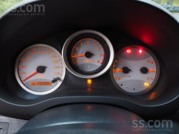 Pelēks Toyota RAV4 2005 Rīga, ar dzinēja tilpumu 2.00 L un nobraukumu 269 tūkst. km par 3250 €, foto 5 vietnē AUTOMOTO.COM.LV