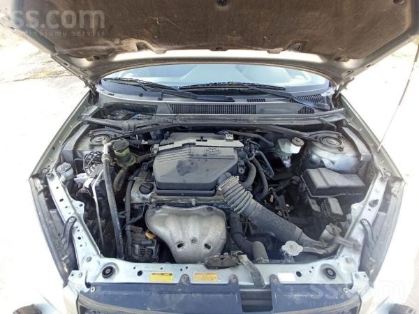 Grey Toyota RAV4 2005 in Daugavpils, with an engine capacity of 2.00 L and mileage of 0 thousand km for 3450 €, photo 11 on AUTOMOTO.COM.LV