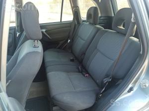 Grey Toyota RAV4 2005 in Daugavpils, with an engine capacity of 2.00 L and mileage of 0 thousand km for 3450 €, photo 18 on AUTOMOTO.COM.LV