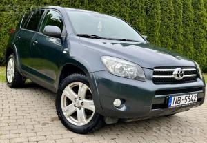 Pelēks Toyota RAV4 2006 Rīga, ar dzinēja tilpumu 2.20 L un nobraukumu 0 tūkst. km par 3150 €, foto 3 vietnē AUTOMOTO.COM.LV