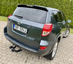 Pelēks Toyota RAV4 2006 Rīga, ar dzinēja tilpumu 2.20 L un nobraukumu 0 tūkst. km par 3150 €, foto 8 vietnē AUTOMOTO.COM.LV