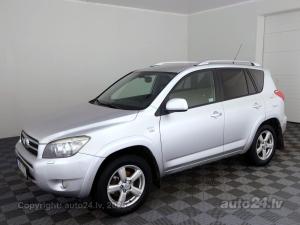 Grey Toyota RAV4 2006 in Tallinn, with an engine capacity of 2.20 L and mileage of 354 thousand km for 2999 €, photo 2 on AUTOMOTO.COM.LV