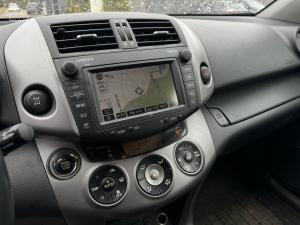 Pelēks Toyota RAV4 2006 Viļņa, ar dzinēja tilpumu 2.20 L un nobraukumu 294 tūkst. km par 2600 €, foto 10 vietnē AUTOMOTO.COM.LV