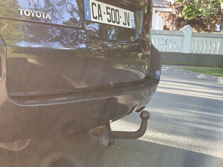 Grey Toyota RAV4 2006 in Taurage, with an engine capacity of 2.00 L and mileage of 263 thousand km for 3950 €, photo 11 on AUTOMOTO.COM.LV