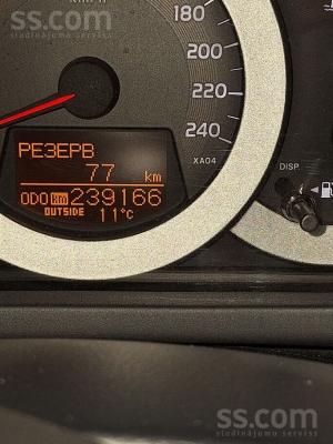 Серый Тойота РАВ 4 2006 в Екабпилс, объемом двигателя 2.20 л и пробегом 239 тыс. км за 3200 €, фото 15 на AUTOMOTO.COM.LV