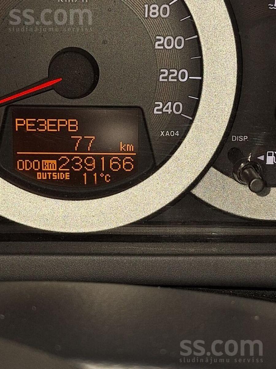 Серый Тойота РАВ 4 2006 в Екабпилс, объемом двигателя 2.20 л и пробегом 239 тыс. км за 3200 €, фото 15 на AUTOMOTO.COM.LV