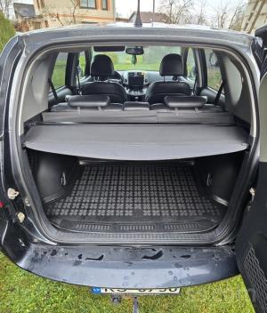 Pelēks Toyota RAV4 2006 Cēsis, ar dzinēja tilpumu 2.20 L un nobraukumu 339 tūkst. km par 4800 €, foto 14 vietnē AUTOMOTO.COM.LV