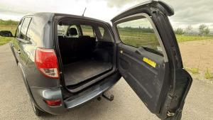 Grey Toyota RAV4 2006 in Vilnius, with an engine capacity of 2.23 L and mileage of 321 thousand km for 2499 €, photo 10 on AUTOMOTO.COM.LV