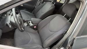 Grey Toyota RAV4 2006 in Vilnius, with an engine capacity of 2.23 L and mileage of 321 thousand km for 2499 €, photo 14 on AUTOMOTO.COM.LV