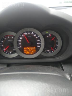 Grey Toyota RAV4 2006 in Bauska, with an engine capacity of 2.20 L and mileage of 0 thousand km for 3200 €, photo 4 on AUTOMOTO.COM.LV