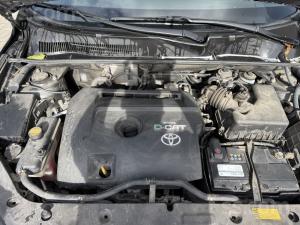 Grey Toyota RAV4 2006 in Riga, with an engine capacity of 2.20 L and mileage of 263 thousand km for 2699 €, photo 4 on AUTOMOTO.COM.LV