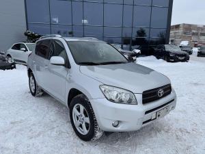 Grey Toyota RAV4 2007 in Telschi, with an engine capacity of 2.20 L and mileage of 252 thousand km for 4999 €, photo 8 on AUTOMOTO.COM.LV