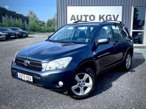 Pelēks Toyota RAV4 2007 Viļņa, ar dzinēja tilpumu 2.20 L un nobraukumu 297 tūkst. km par 5500 €, foto  vietnē AUTOMOTO.COM.LV