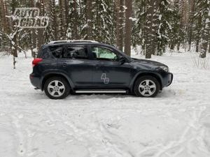 Grey Toyota RAV4 2007 in Vilnius, with an engine capacity of 2.20 L and mileage of 273 thousand km for 5100 €, photo 6 on AUTOMOTO.COM.LV
