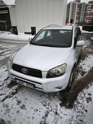 Grey Toyota RAV4 2007 in Vilnius, with an engine capacity of 2.23 L and mileage of 280 thousand km for 4200 €, photo  on AUTOMOTO.COM.LV
