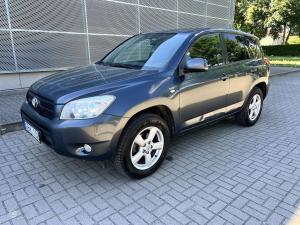Grey Toyota RAV4 2007 in Marijampole, with an engine capacity of 2.23 L and mileage of 310 thousand km for 2950 €, photo 4 on AUTOMOTO.COM.LV