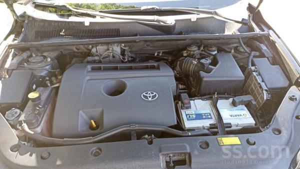 Pelēks Toyota RAV4 2007 Daugavpils, ar dzinēja tilpumu 2.20 L un nobraukumu 235 tūkst. km par 3900 €, foto 8 vietnē AUTOMOTO.COM.LV