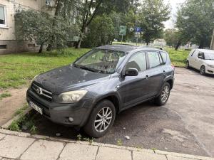 Серый Тойота РАВ 4 2007 в Вильнюс, объемом двигателя 2.20 л и пробегом 210 тыс. км за 2350 €, фото  на AUTOMOTO.COM.LV